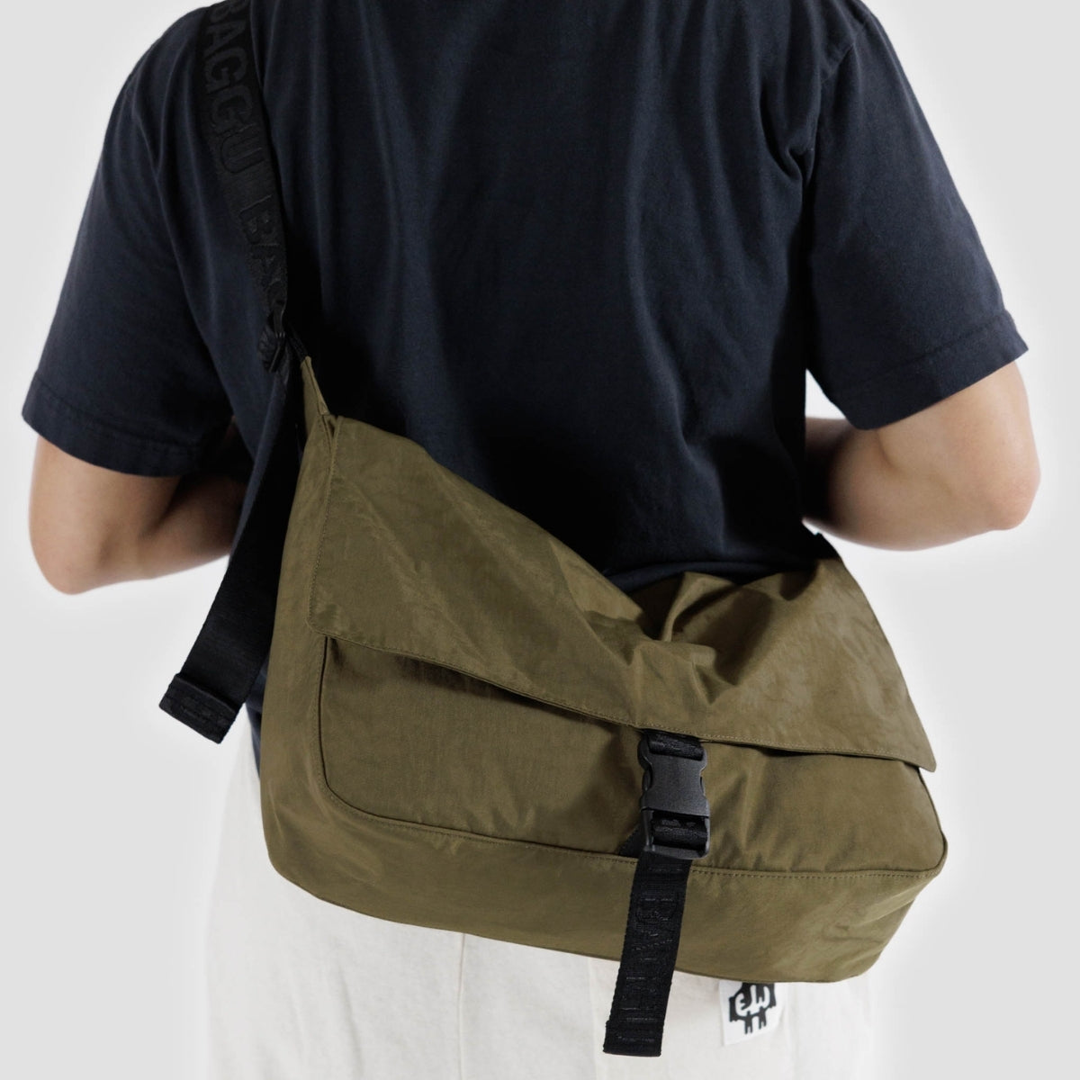 Baggu Nylon Messenger Bag – Te Koop